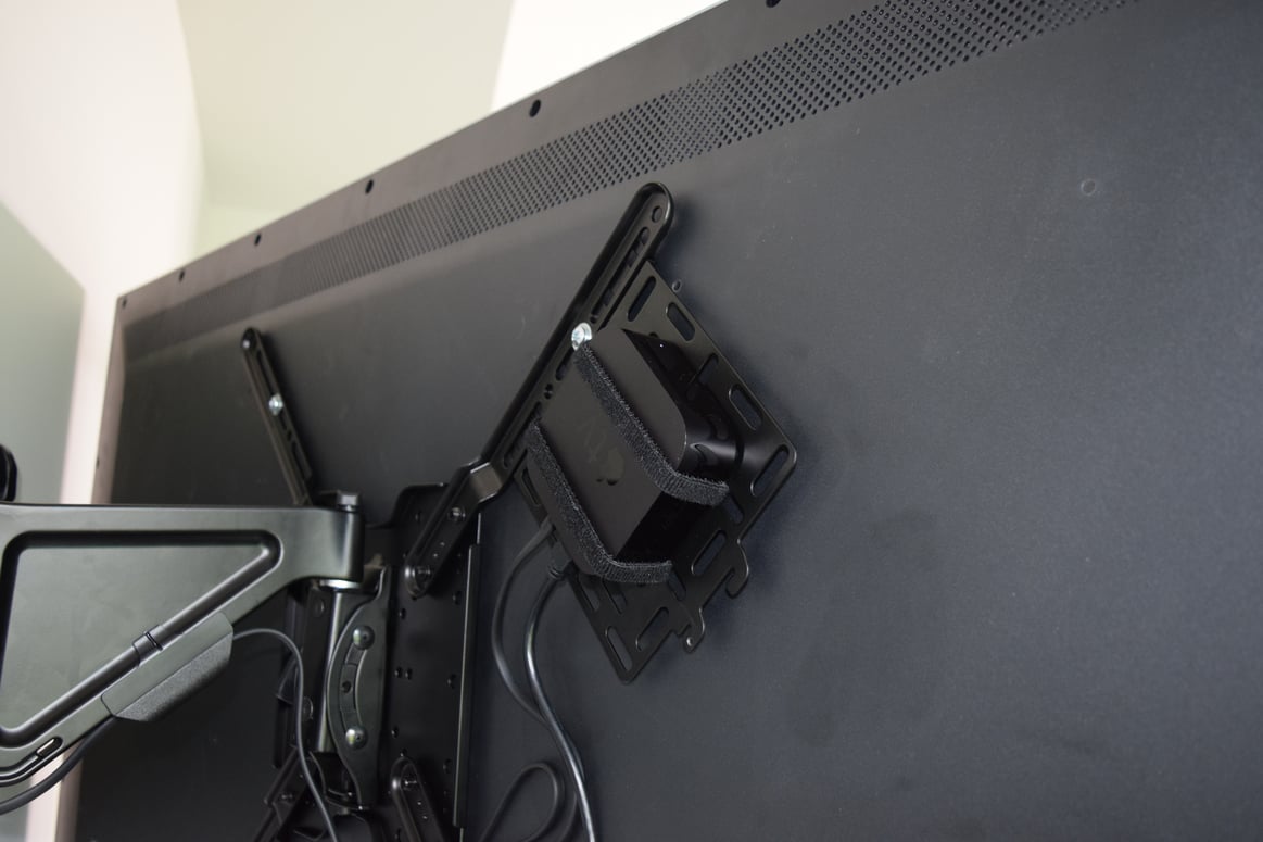 What to Put Under a Mounted TV [PHOTOS]